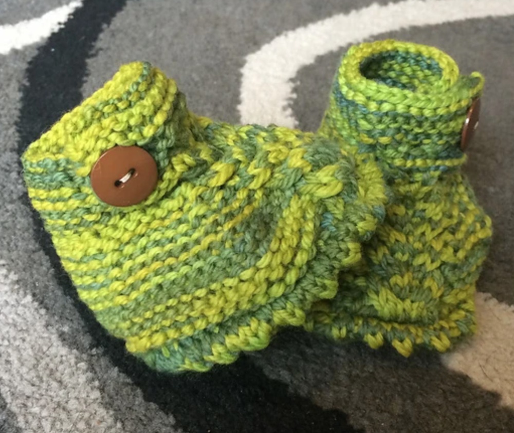 27 Knit Baby Booties Patterns (Free + Adorable Ideas) - Handy Little Me