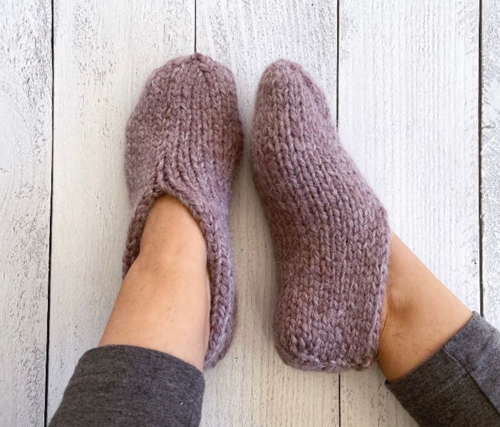 Knitting Slippers - 27 Cozy Slippers To Knit (Free Patterns) - Handy ...