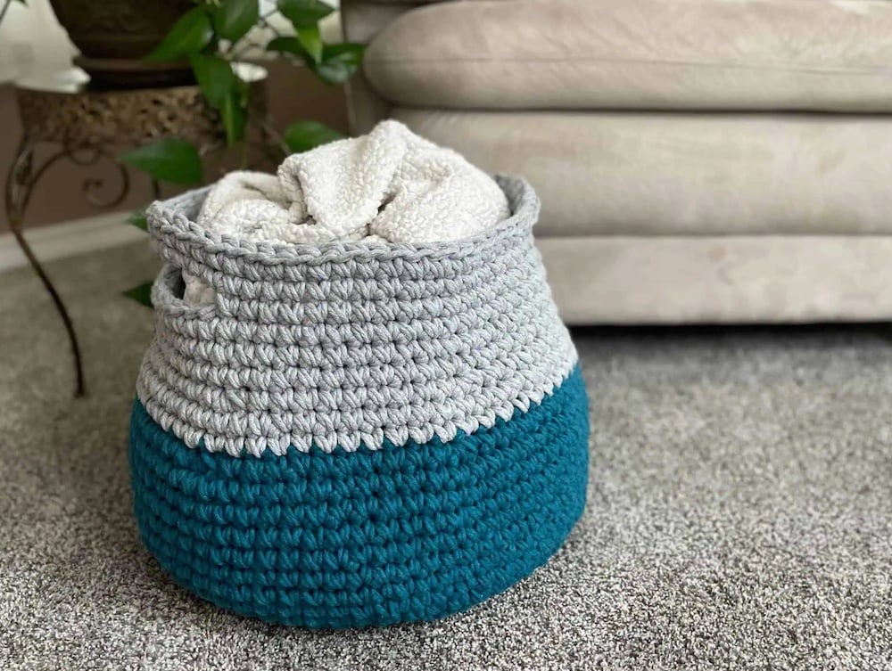 17 Yarn Storage Ideas (How To Store Your Stash) - Handy Little Me