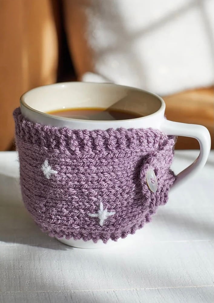 10 Free Knitted Mug Cozy Patterns For Coffee Lovers - Handy Little Me