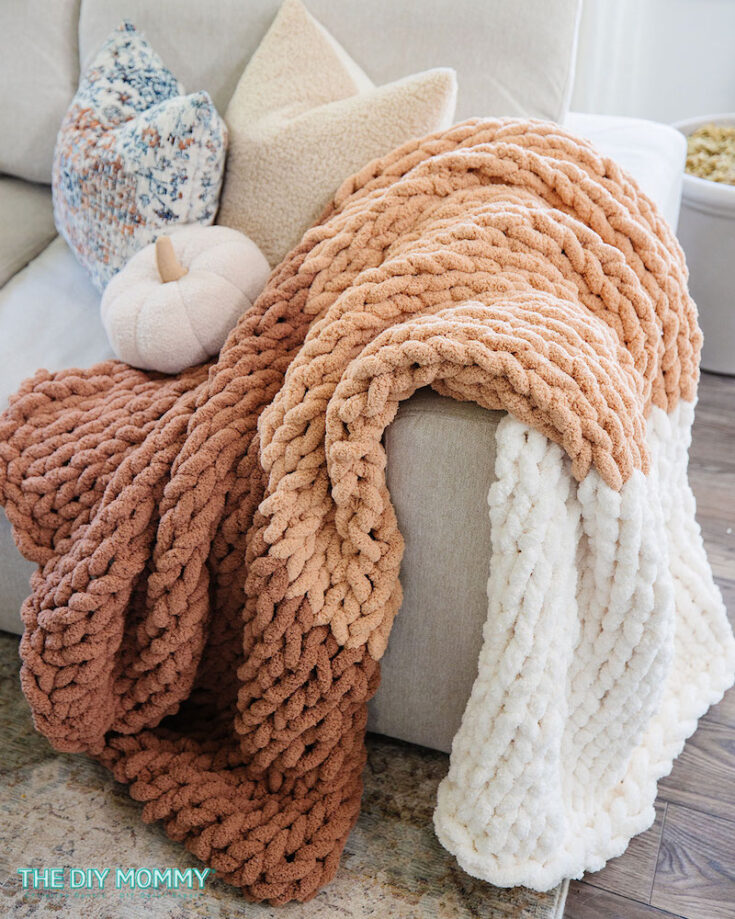 21 Free Finger Knitting Projects (Easy + Fun Ideas) - Handy Little Me