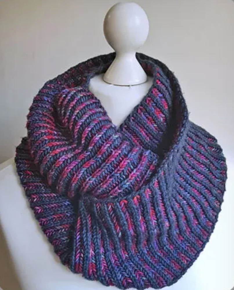 15 Free Brioche Knitting Patterns - Handy Little Me