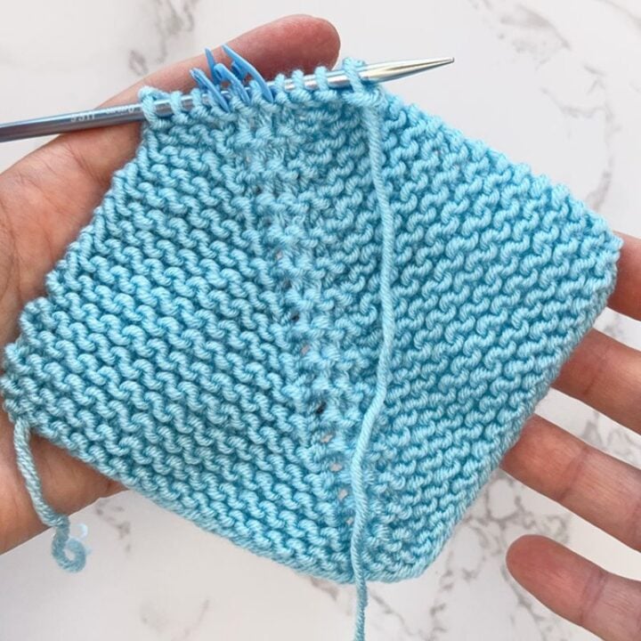 How To PSSO In Knitting (Pass Slipped Stitch Over) - Handy Little Me