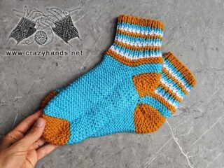 20+ Free Bed Socks Knitting Patterns - Handy Little Me