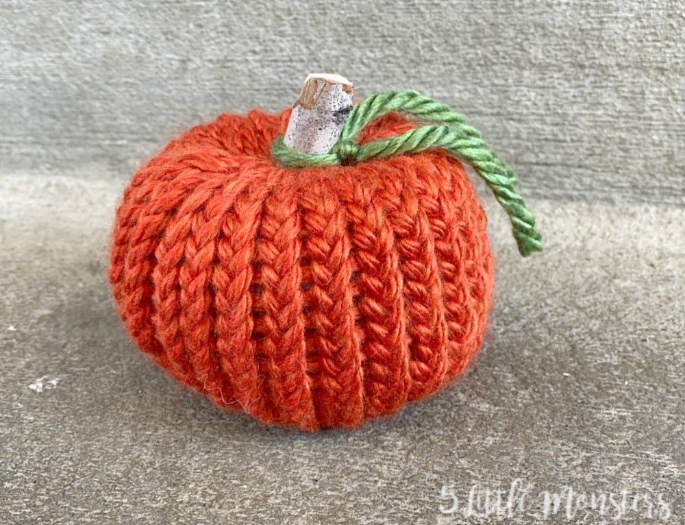 29 Free Loom Knitting Patterns For All Knitters - Handy Little Me