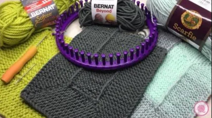 13 Loom Knitting Blanket Patterns (Cozy Free Ideas) - Handy Little Me