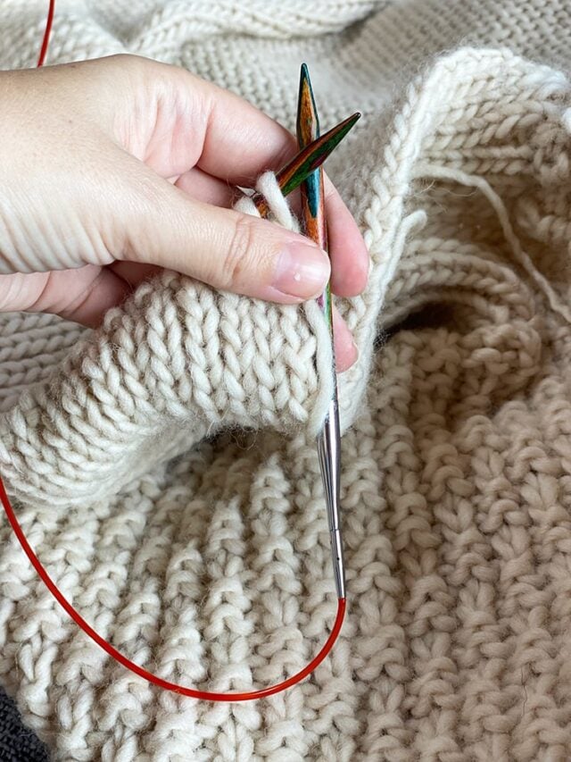 How To Increase Stitches In Knitting (Tutorial) - Handy Little Me