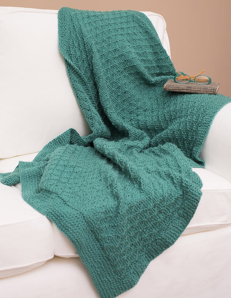 13 Loom Knitting Blanket Patterns (Cozy Free Ideas) - Handy Little Me