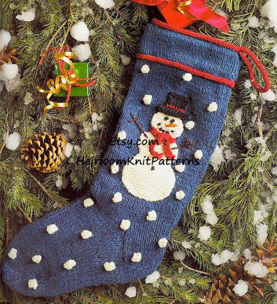 13 Vintage Knitted Christmas Stocking Patterns - Handy Little Me
