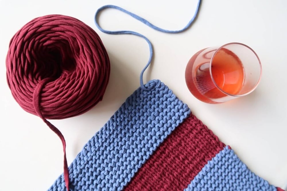 20+ Free Rug Knitting Patterns (Home Decor DIY) - Handy Little Me