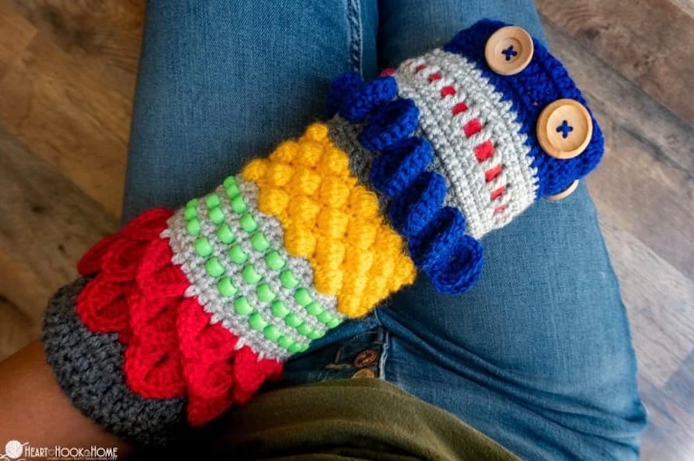 10+ Free Twiddle Muff Patterns For Dementia (Knitting + Crochet ...