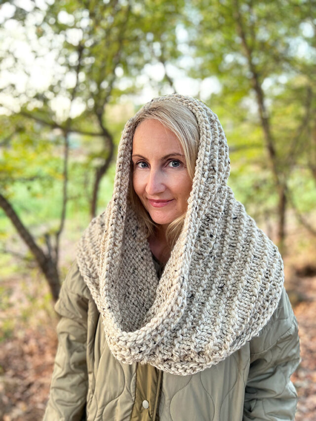 Snood Knitting Pattern (Free + Easy) - Handy Little Me