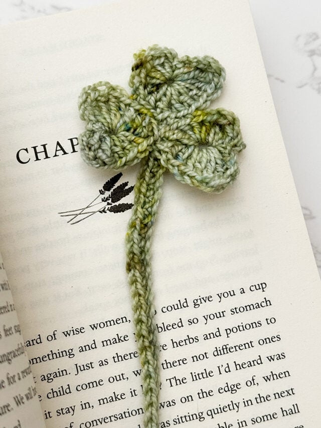 Crochet Shamrock Pattern (+ Four Leaf Clover) - Handy Little Me